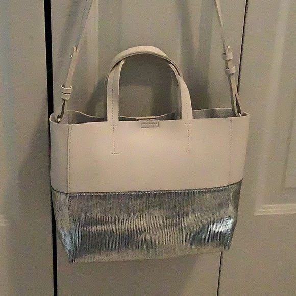 Street Level | Bags | Street Level Silver Metallic Cream Faux Leather ...